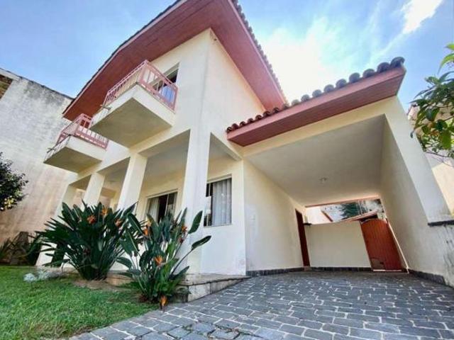 Casa à venda Jandira 312 m² com 4 quartos e 3 vagas