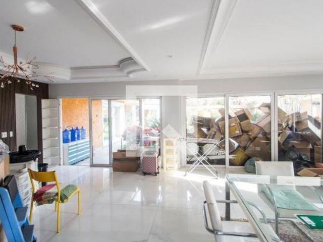 Casa à Venda Jardim Mutinga, 3 Quartos, 2000 m² Barueri