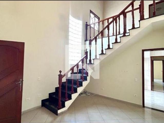 Casa à Venda Jardim Maia, 3 Quartos, 174 m² Guarulhos