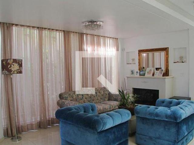 Casa à Venda Jardim Maia, 3 Quartos, 240 m² Guarulhos