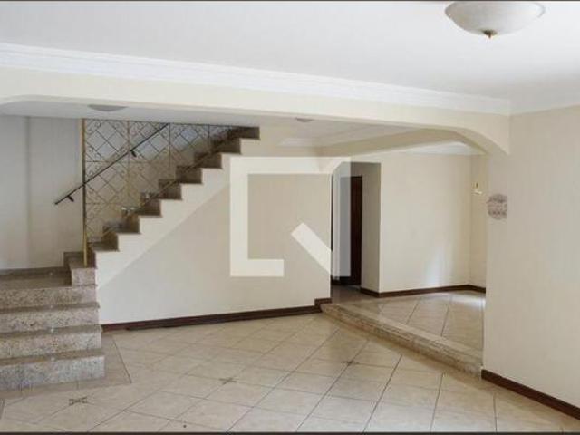 Casa à Venda Jardim Maia, 3 Quartos, 350 m² Guarulhos