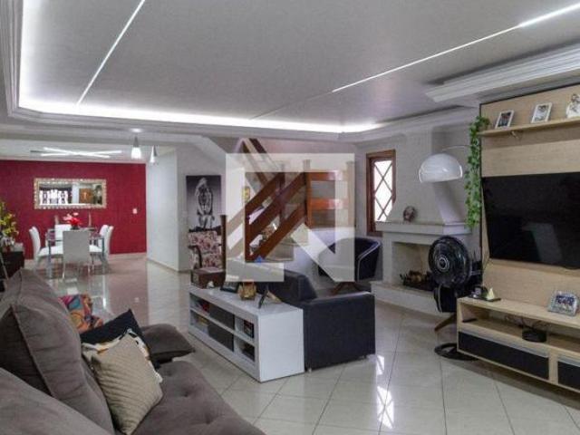 Casa à Venda Jardim Maia, 3 Quartos, 375 m² Guarulhos