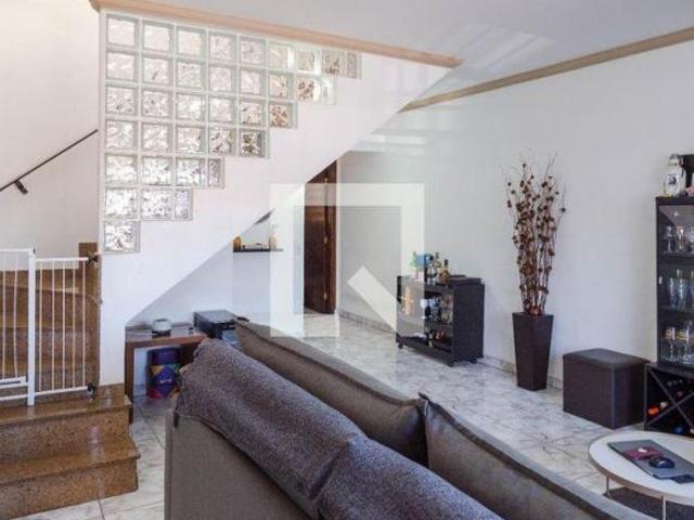 Casa à Venda Jardim Maia, 4 Quartos, 175 m² Guarulhos