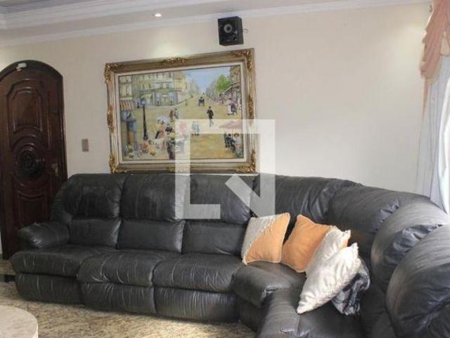 Casa à Venda Jardim Maia, 4 Quartos, 350 m² Guarulhos