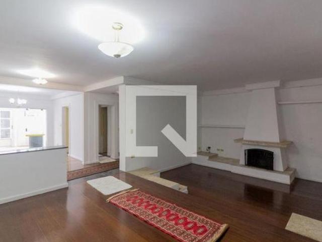 Casa à Venda Jardim Marajoara, 4 Quartos, 242 m² São Paulo