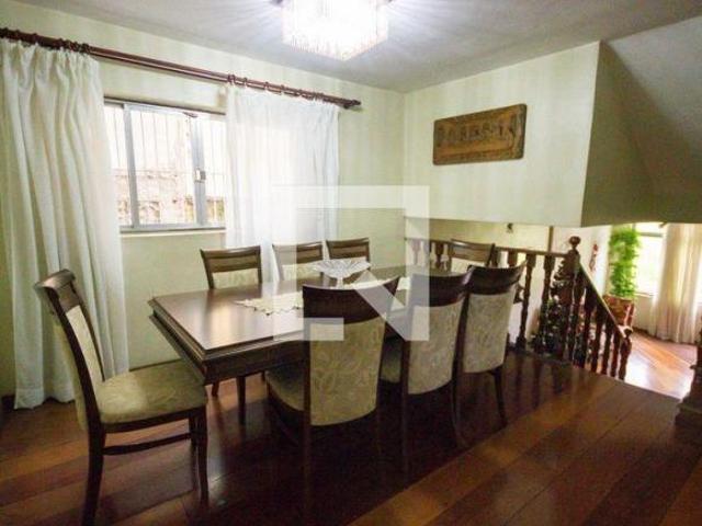 Casa à Venda Jardim Marajoara, 4 Quartos, 300 m2