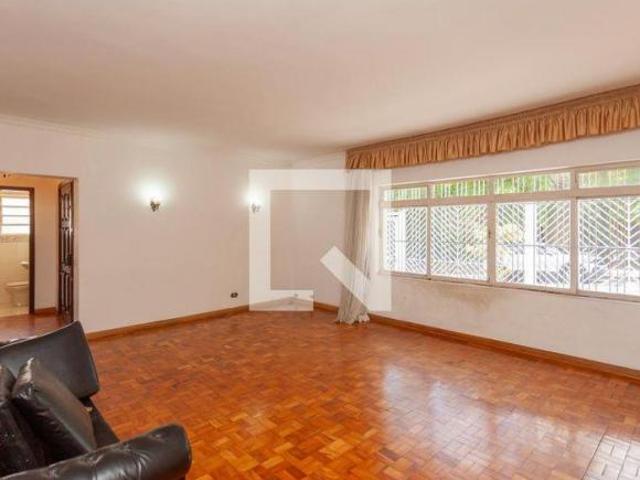 Casa à Venda Jardim Marajoara, 4 Quartos, 300 m² São Paulo