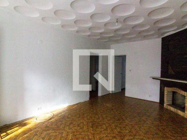 Casa à Venda Jardim Marajoara, 5 Quartos, 240 m2