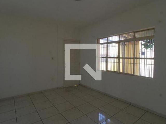 Casa à Venda Jardim Marajoara, 8 Quartos, 200 m2