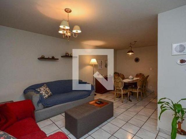 Casa à Venda Jardim Marajoara, 2 Quartos, 130 m2