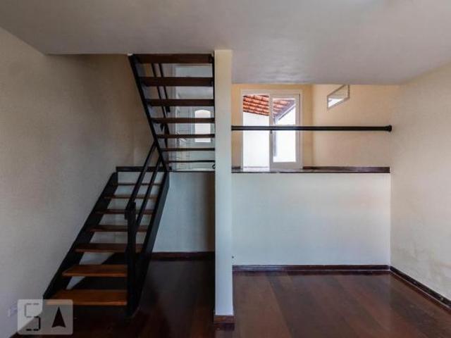 Casa à Venda Jardim Marajoara, 2 Quartos, 160 m2