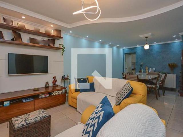 Casa à Venda Jardim Marajoara, 2 Quartos, 200 m2