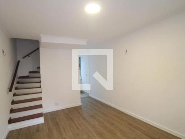 Casa à Venda Jardim Marajoara, 2 Quartos, 75 m2