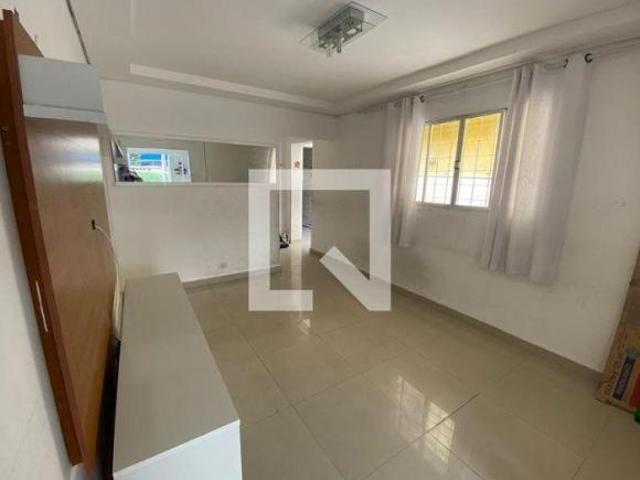 Casa à Venda Jardim Marajoara, 2 Quartos, 85 m2