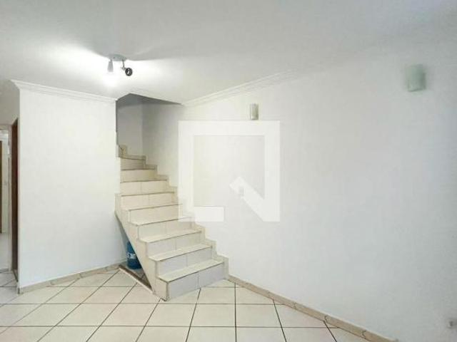 Casa à Venda Jardim Marajoara, 2 Quartos, 90 m2