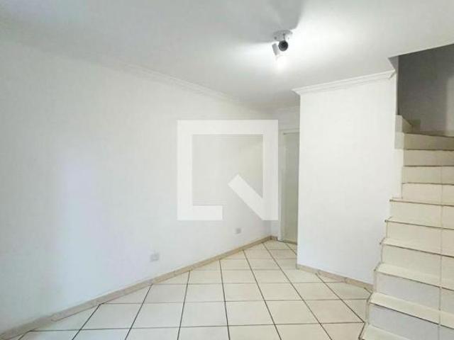 Casa à Venda Jardim Marajoara, 2 Quartos, 90 m2
