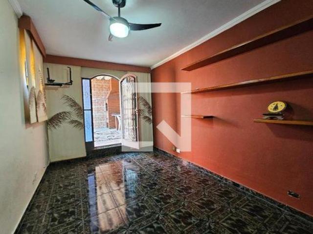 Casa à Venda Jardim Marajoara, 3 Quartos, 130 m² São Paulo