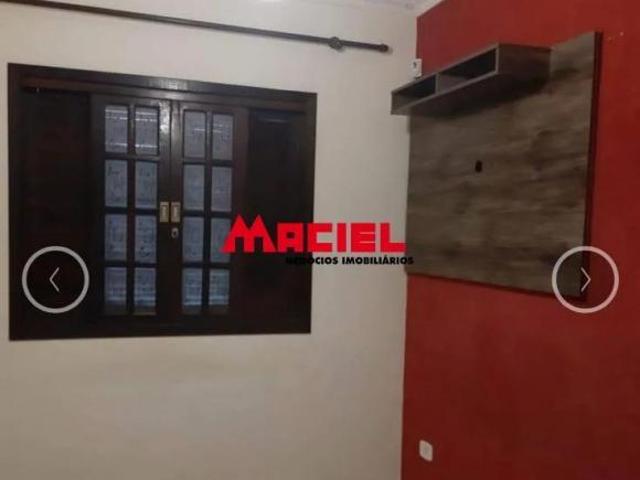 CASA A VENDA JARDIM MARIA AMELIA, JACAREÍ