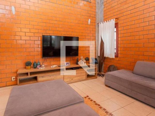 Casa à Venda Jardim Maria Rita, 3 Quartos, 680 m2
