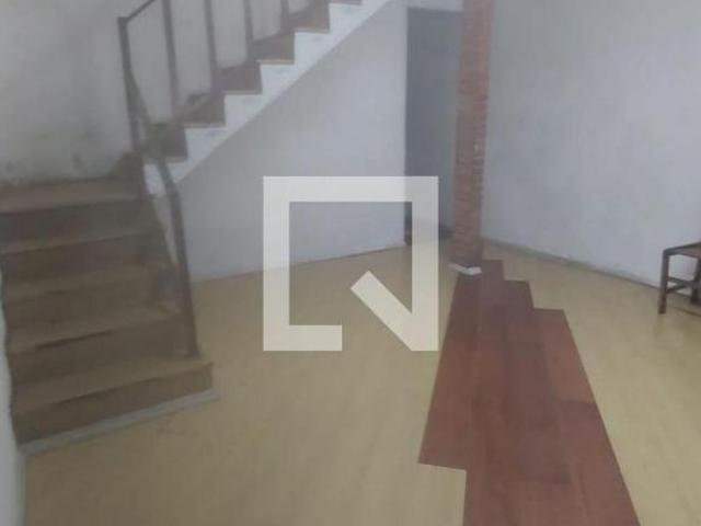 Casa à Venda Jardim Marilia, 3 Quartos, 150 m2