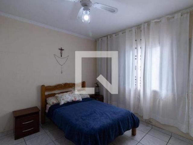 Casa à Venda Jardim Maringá, 2 Quartos, 230 m2