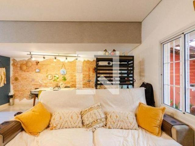 Casa à Venda Jardim Marisa, 2 Quartos, 150 m² São Paulo