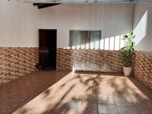 Casa à Venda – Jardim Martins, Franca/SP 3 quartos sendo 1 Suíte