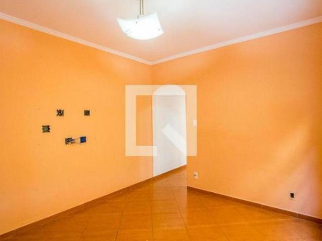 Casa à Venda Jardim Milena, 2 Quartos, 100 m² Santo André
