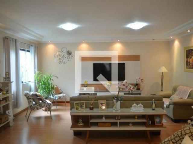 Casa à Venda Jardim Milena, 2 Quartos, 250 m² Santo André