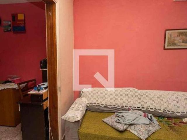 Casa à Venda Jardim Miriam, 3 Quartos, 220 m² São Paulo