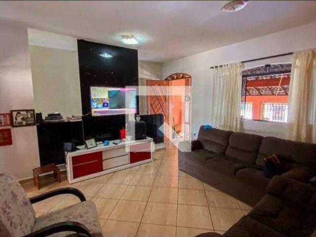 Casa à Venda Jardim Monções, 3 Quartos, 232 m² Santo André