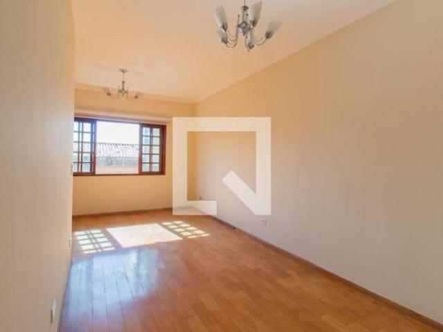 Casa à Venda Jardim Monte Kemel, 2 Quartos, 113 m2