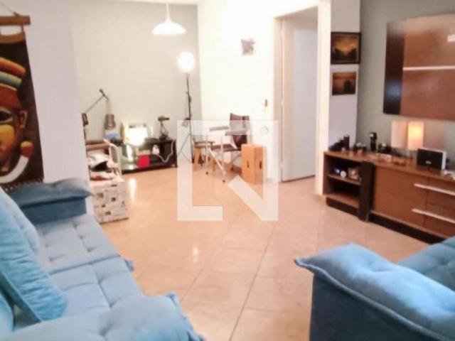 Casa à Venda Jardim Monte Kemel, 3 Quartos, 140 m2