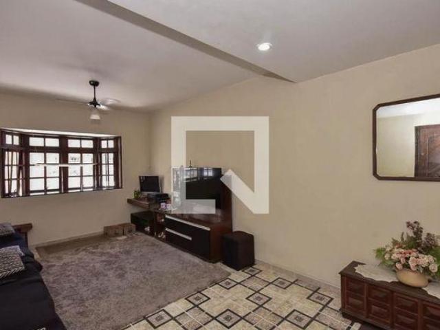 Casa à Venda Jardim Monte Kemel, 3 Quartos, 180 m2