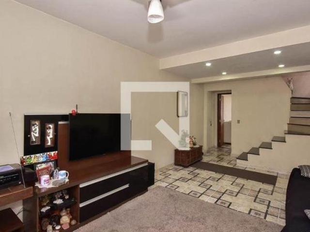 Casa à Venda Jardim Monte Kemel, 3 Quartos, 180 m2