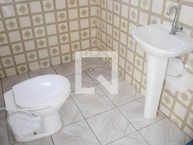 Casa à Venda Jardim Nossa Senhora do Carmo, 2 Quartos, 150 m² São Paulo