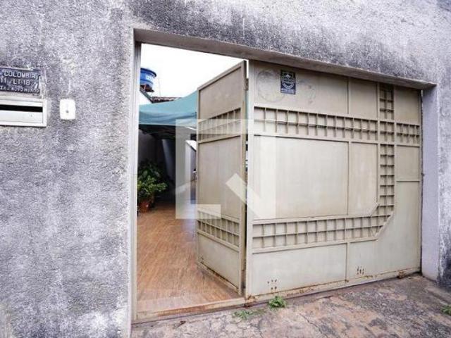 Casa à Venda Jardim Novo Mundo, 3 Quartos, 220 m² Goiânia