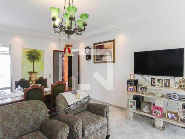 Casa à Venda Jardim Avelino, 3 Quartos, 160 m2