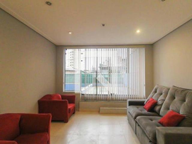 Casa à Venda Jardim Avelino, 3 Quartos, 180 m2