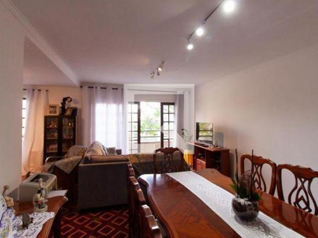 Casa à Venda Jardim Avelino, 3 Quartos, 300 m2