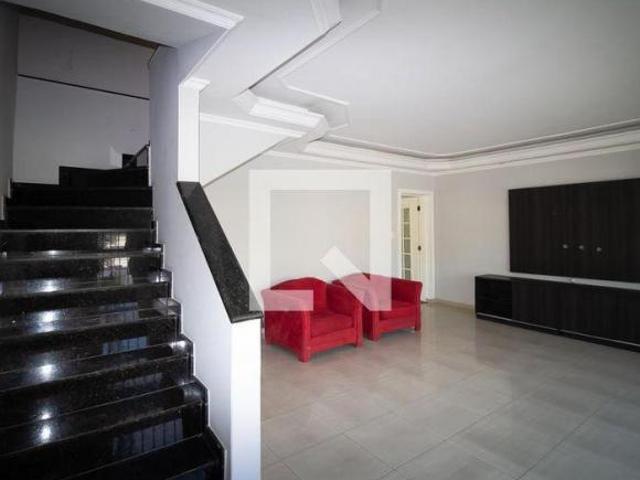Casa à Venda Jardim Avelino, 4 Quartos, 300 m² São Paulo