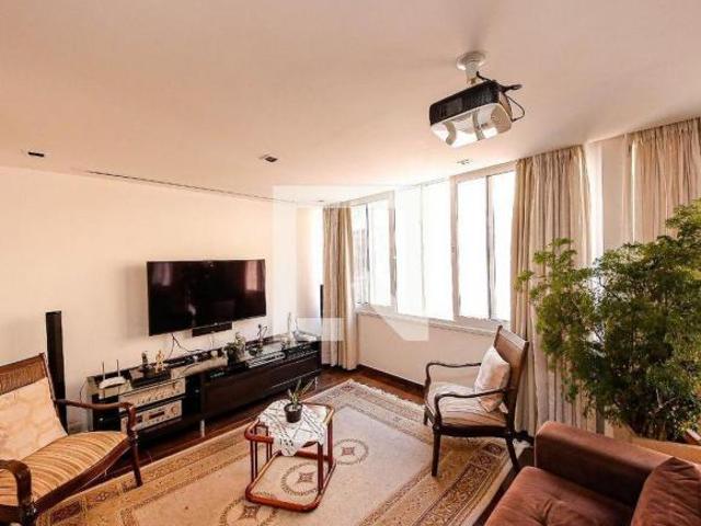 Casa à Venda Jardim Avelino, 6 Quartos, 278 m2