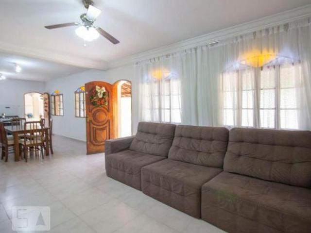 Casa à Venda Jardim Alessandra, 3 Quartos, 400 m² Várzea Paulista