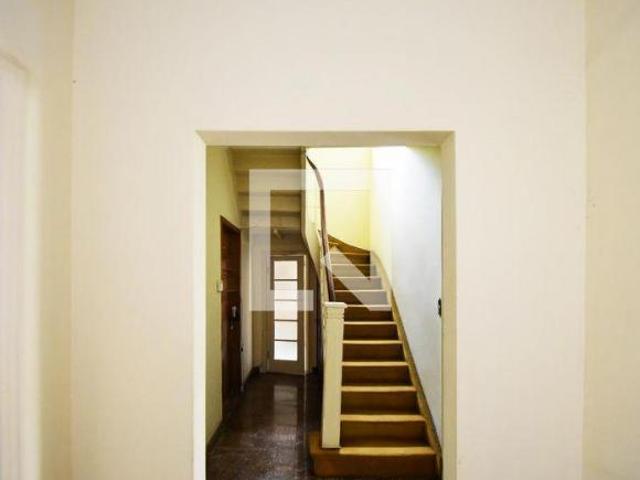 Casa à Venda Jardim América, 3 Quartos, 350 m² São Paulo