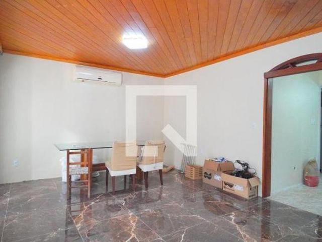 Casa à Venda Jardim América, 3 Quartos, 300 m² São Leopoldo