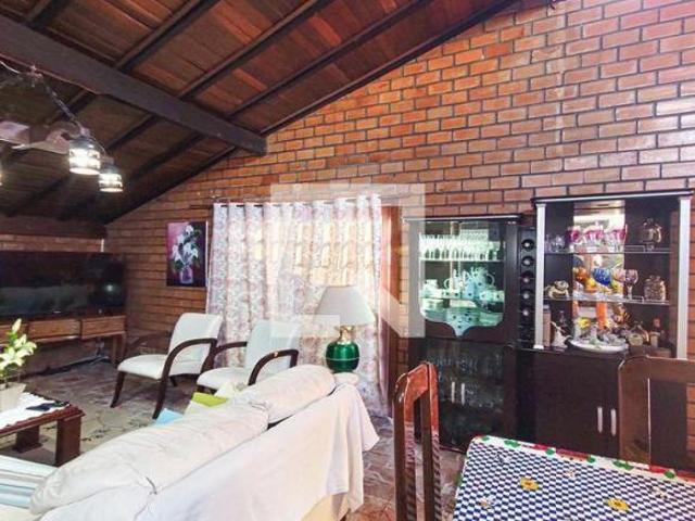 Casa à Venda Jardim América, 2 Quartos, 420 m² São Leopoldo