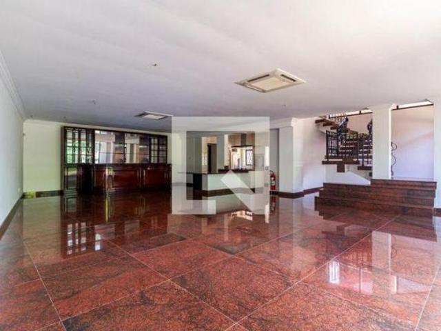 Casa à Venda Jardim América, 4 Quartos, 1355 m² São Paulo