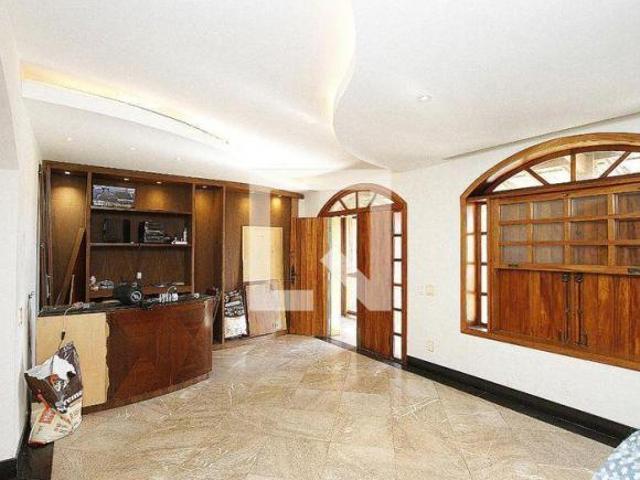 Casa à Venda Jardim América, 4 Quartos, 294 m² Belo Horizonte