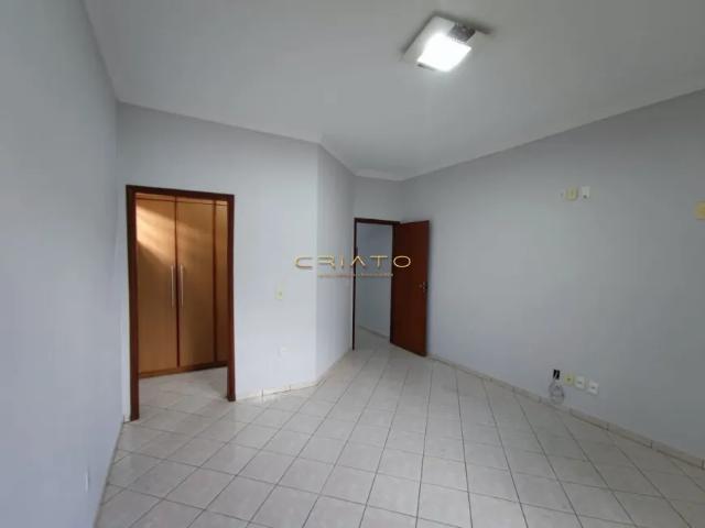 Casa à venda – Jardim Ana Paula 3 quartos, 1 suíte, lote 300m²
