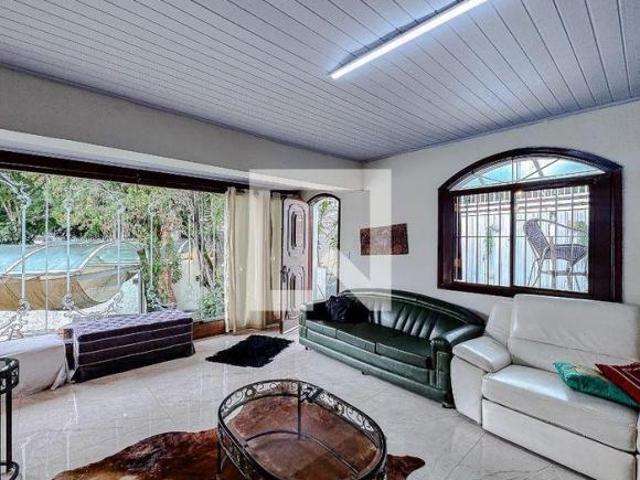 Casa à Venda Jardim Anália Franco, 3 Quartos, 180 m² São Paulo